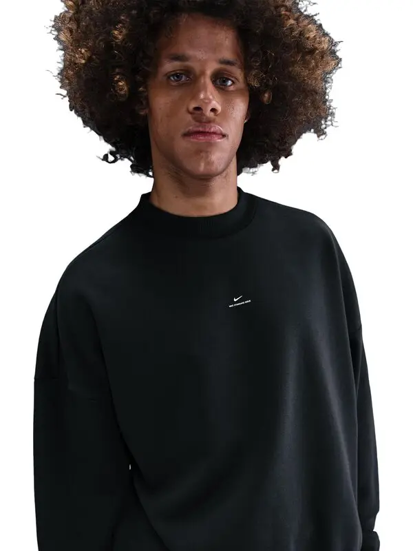 Nike Standard Issue Therma-fit Basketball Crew - Black