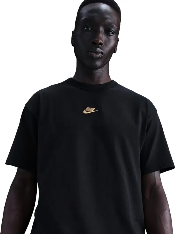 Nike Sportswear Premium Essentials T-shirt - Black