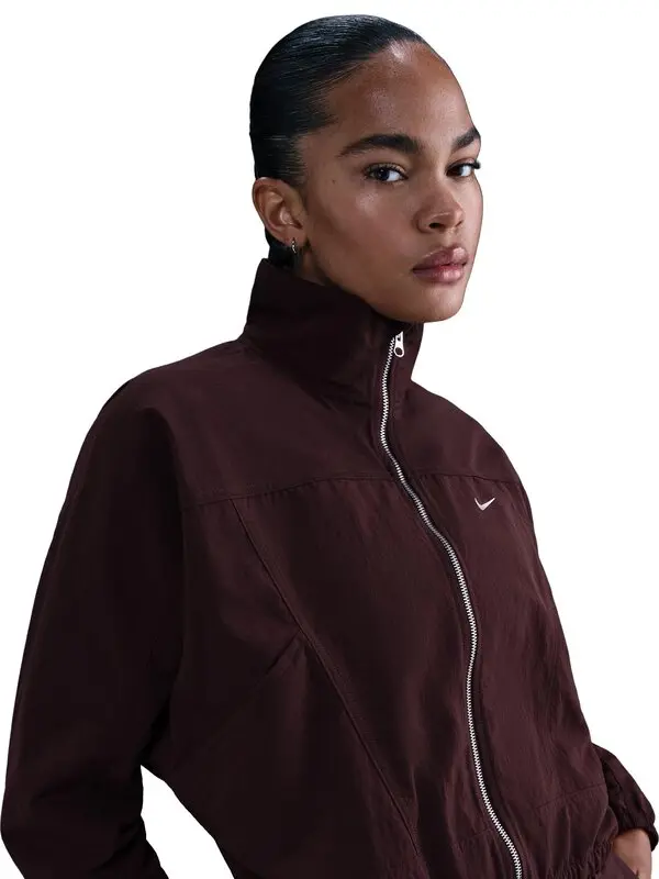 Nike Sportswear Everything Wovens Oversized Repel Uv Protection Jacket - Red