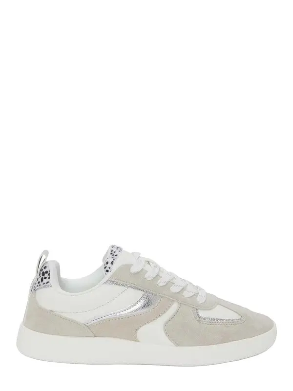 Vince Camuto Robyna Sneaker - Light Grey