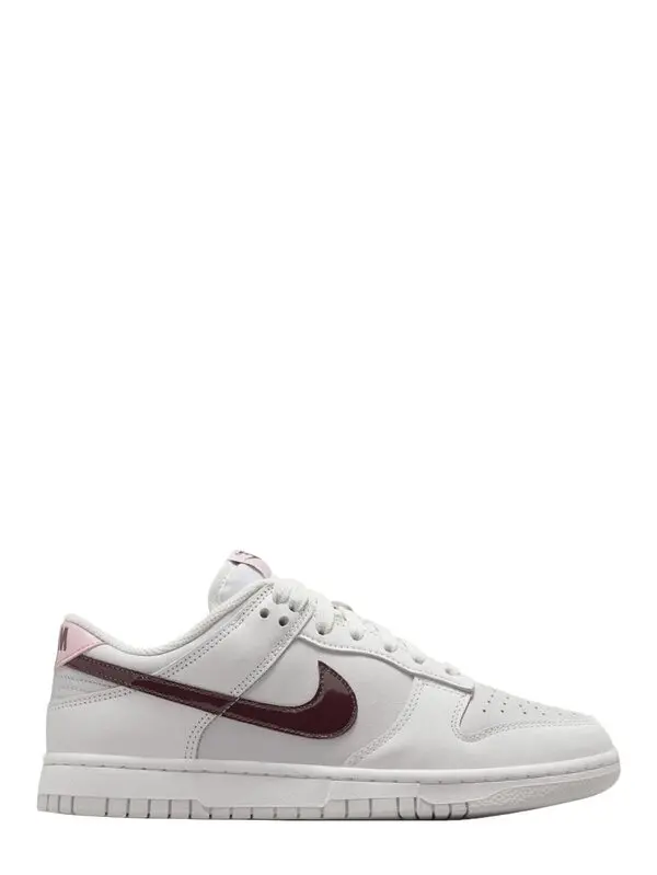 Nike Dunk Low Sneakers - White/plum Chalk
