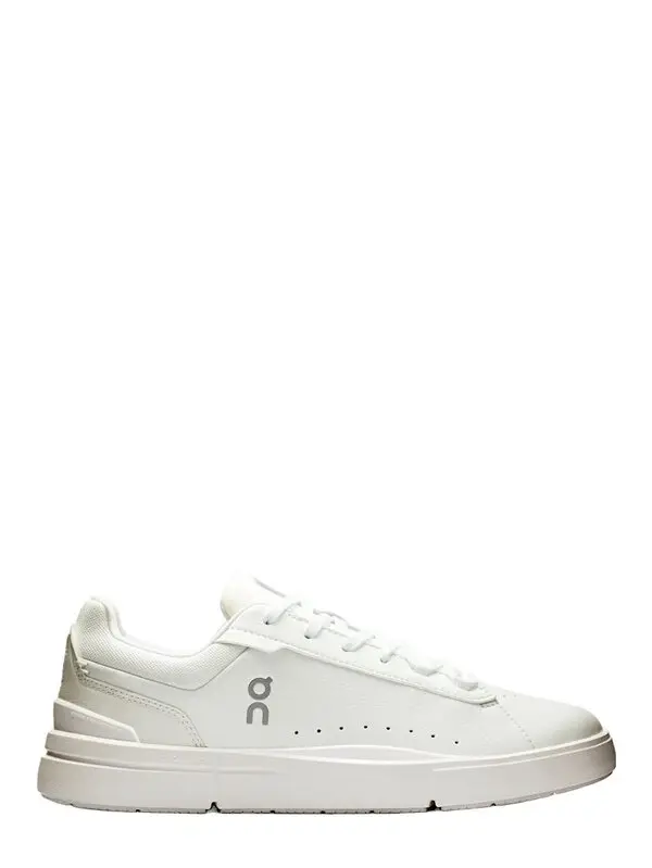 On The Roger Advantage Sneakers - White