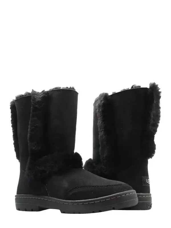 UGG Australia Sundance Short Ii Revival Boots - Black