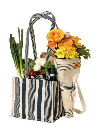 UNCOMMON GOODS Striped Farmers Market Tote - Navy/beige Striped