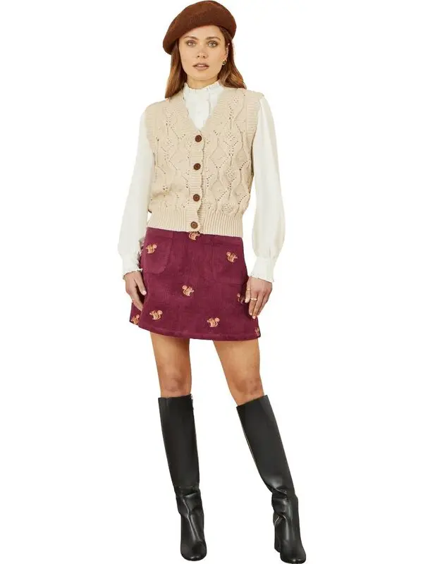 YUMI Corduroy Daisy Mini Skirt - Burgundy
