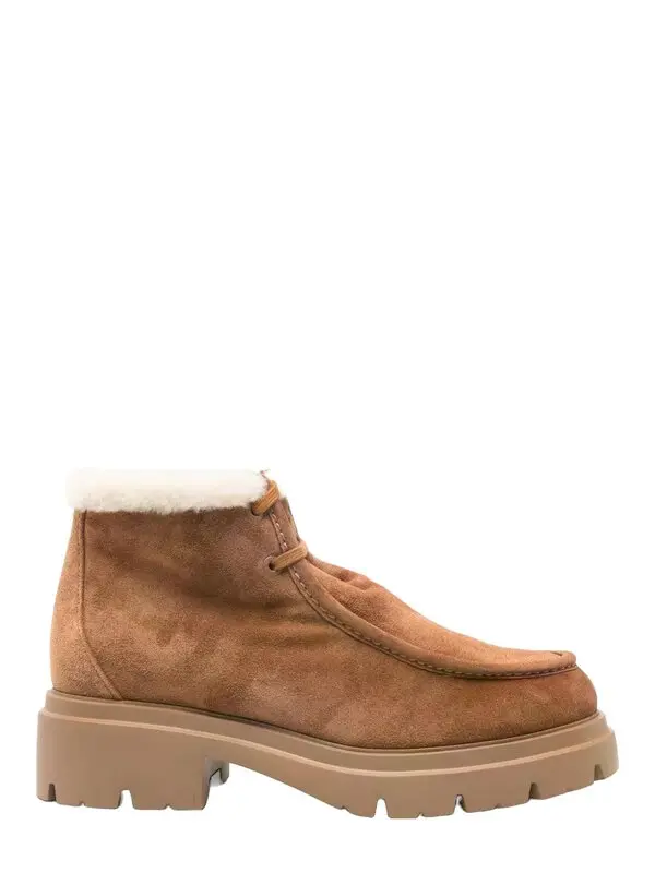 STUART WEITZMAN Hudson Shearling Chukka Boots - Brown