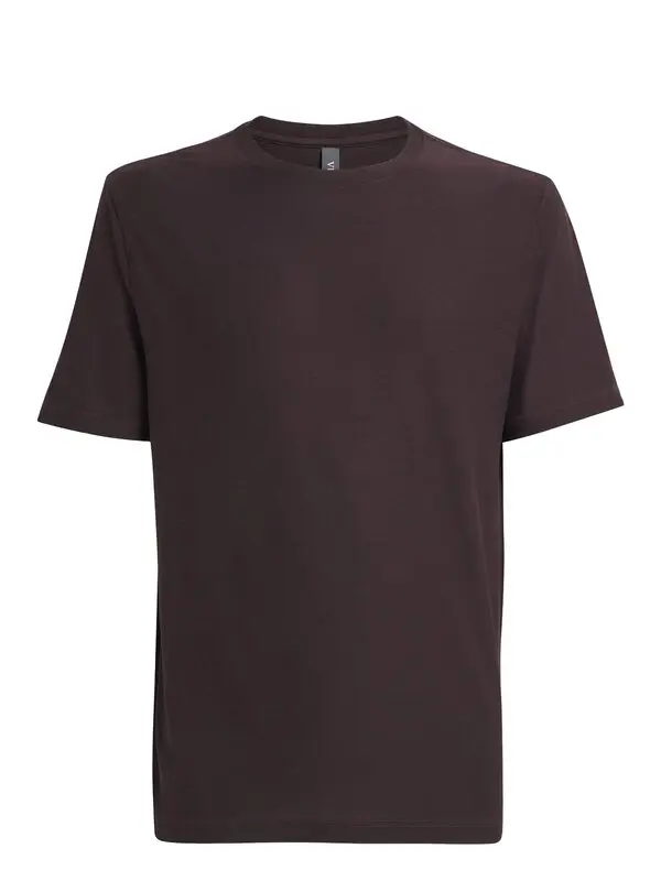 Vuori Strato Tech T-shirt - Brown