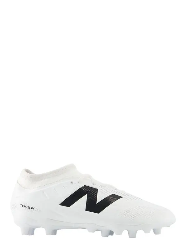 NEW BALANCE Tekela Team Low Laced Fg V5 - Black00/nb 103 White/silver