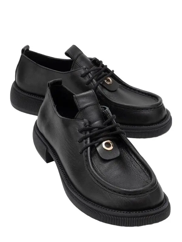 FOREVER & ALWAYS SHOES Band Leather Lace-up Loafer - Black
