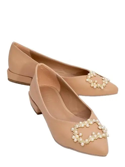PROLOGUE SHOES Ghent Pearl-embellished Ballet Flat - Beige