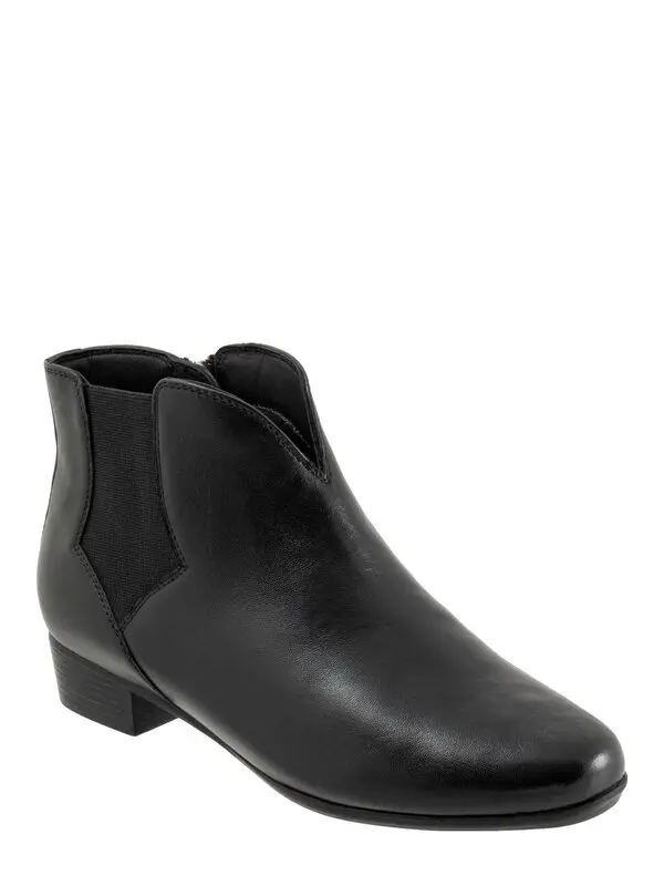 Trotters Monroe Side Zip Ankle Bootie - Black
