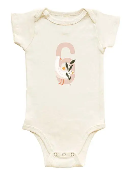 TENTH & PINE Monthly Milestone Short Sleeve Organic Baby Bodysuit - Six Months