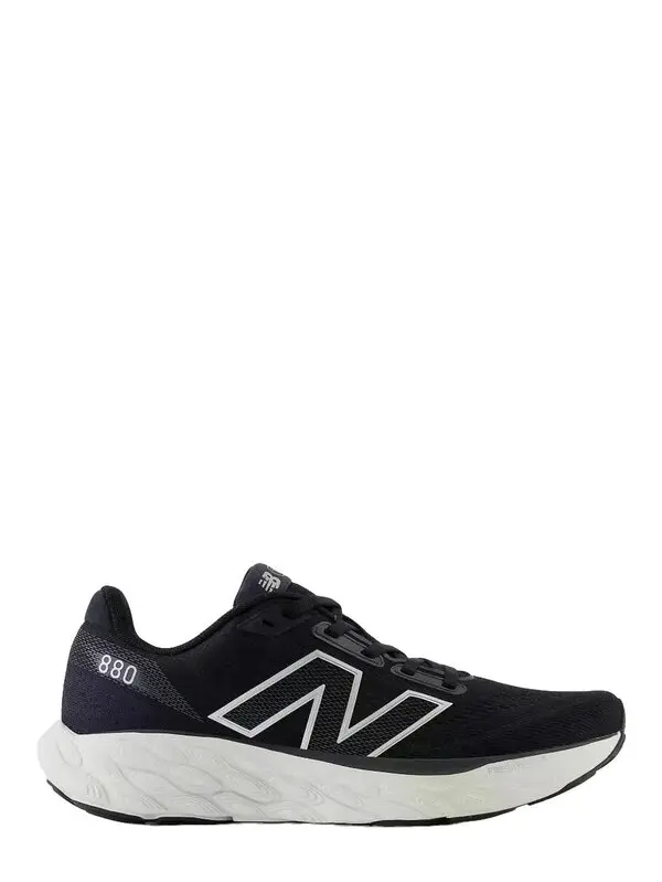 NEW BALANCE 880v15 Sneakers - Black