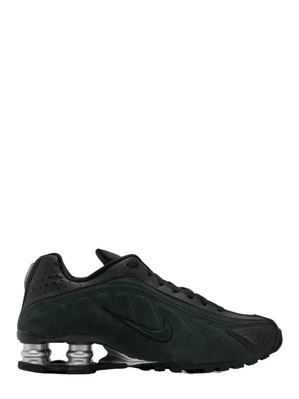 Nike Shox R4 Sneakers - Black