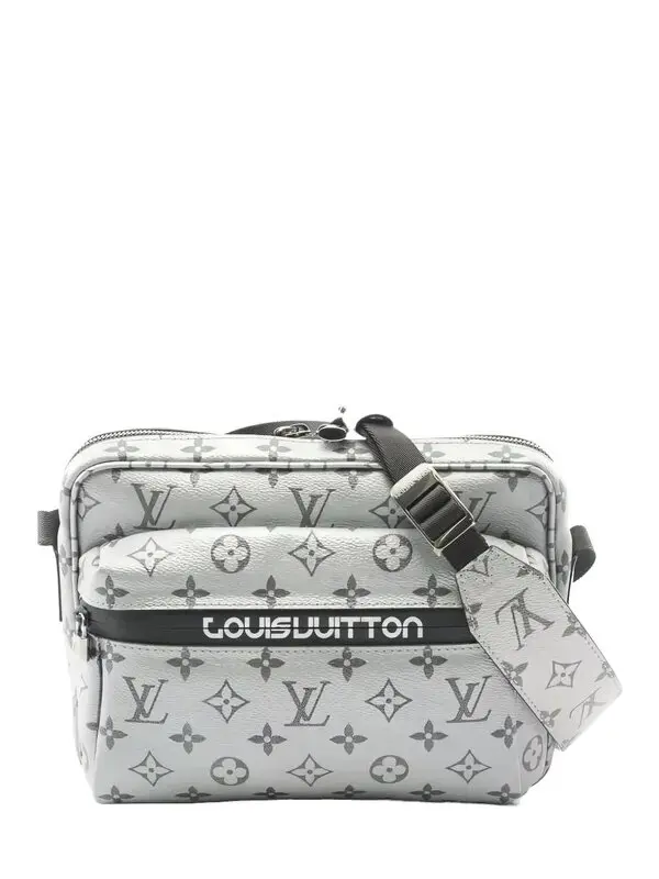 LOUIS VUITTON 2017 Pm Monogram Reflect Messenger Bag - Grey