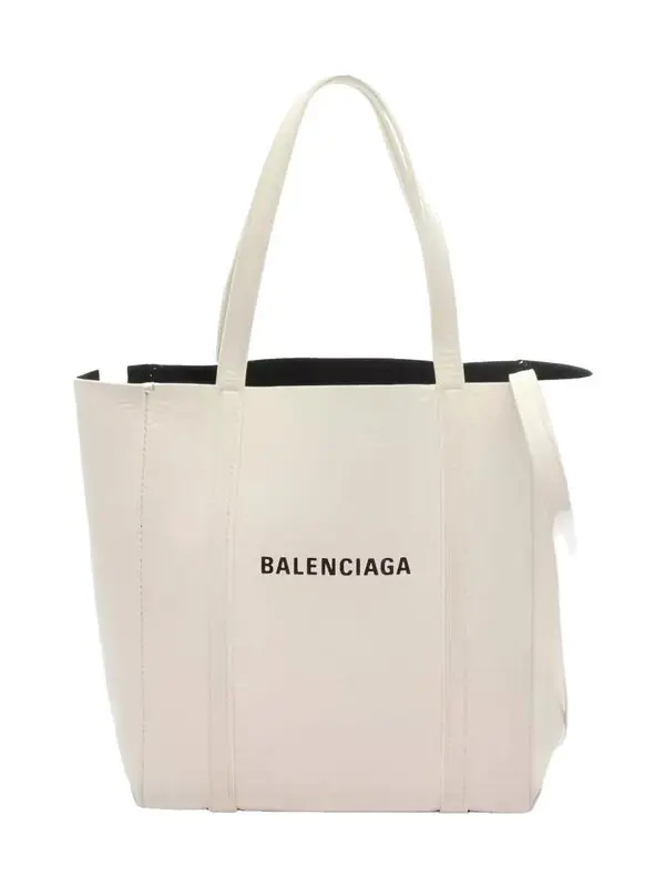 Balenciaga 2000 Xxs Everyday Leather Shoulder Bag - Neutrals