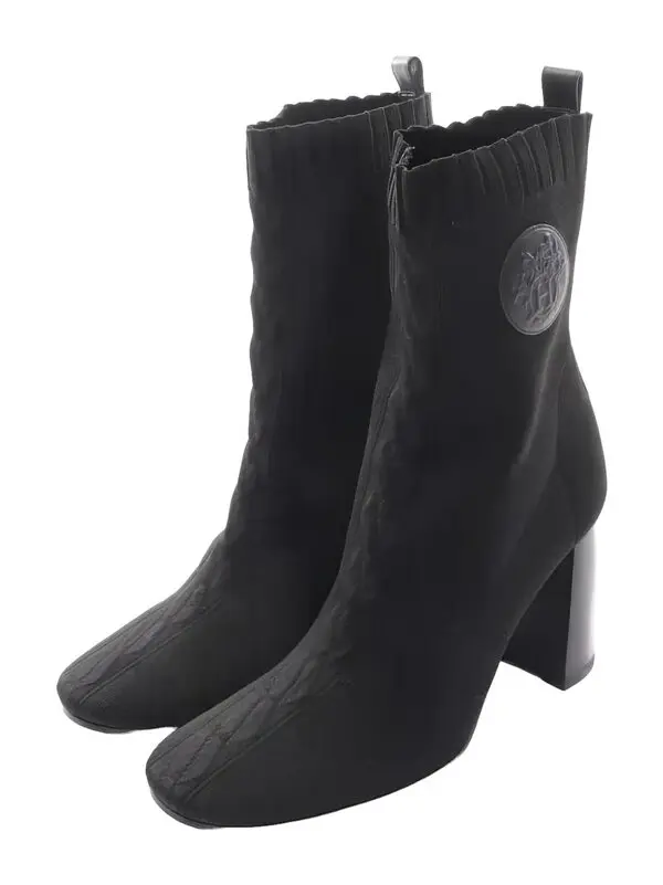 Hermès Jenna Round-toe Ankle Boots - Black