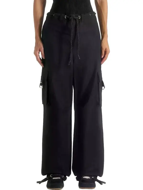 Manière De Voir Maniere De Voir Ripstop Parachute Cargo Pants - Black