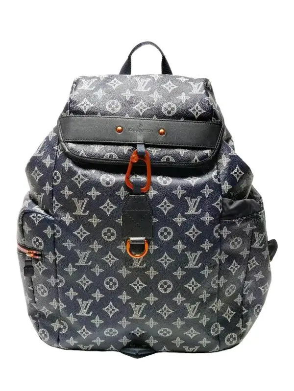 LOUIS VUITTON 2018 Discovery Monogram Backpack - Blue