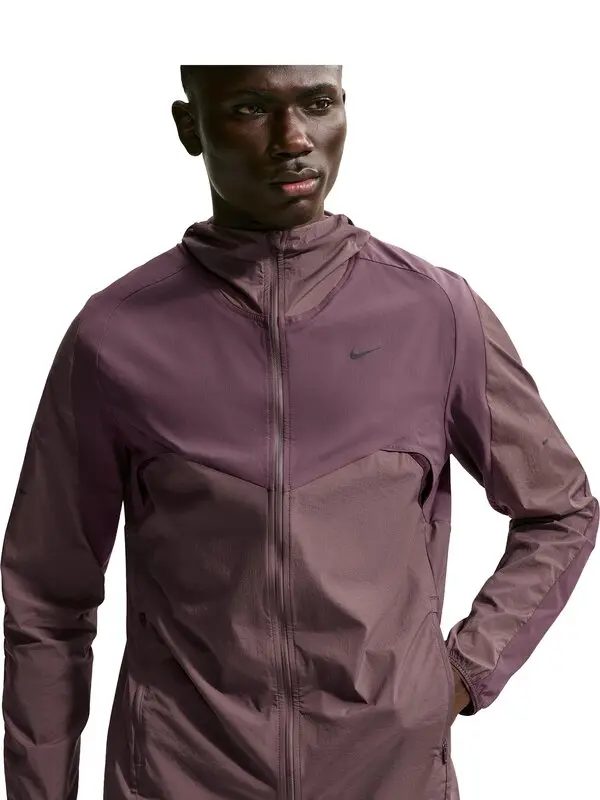 Nike Stride Plus Repel Running Jacket - Red