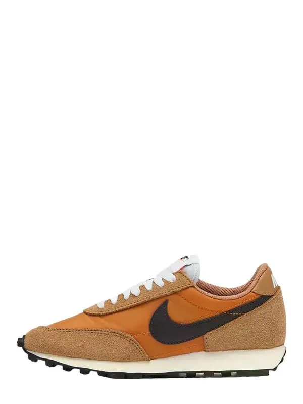 Nike Daybreak Sp Sneakers - Orange