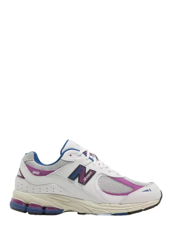 NEW BALANCE 2002r Sneakers - White