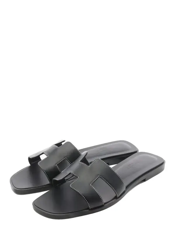 Hermès 2020s Box Calf Mules - Black