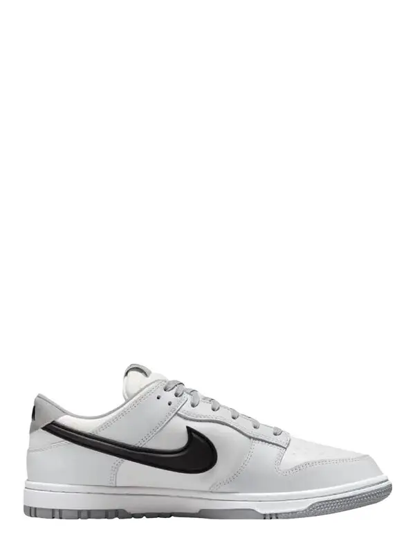 Nike Dunk Low Sneakers - White