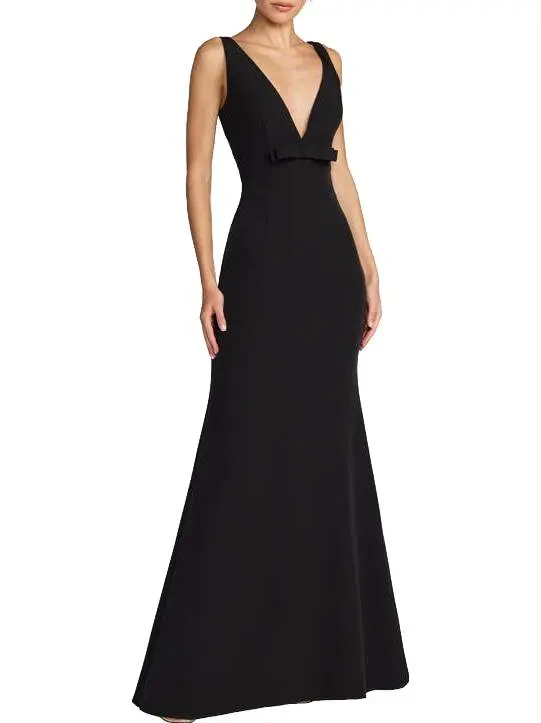 Mac Duggal Crepe Sleeveless V-neck Sheath Gown With Bow - Black