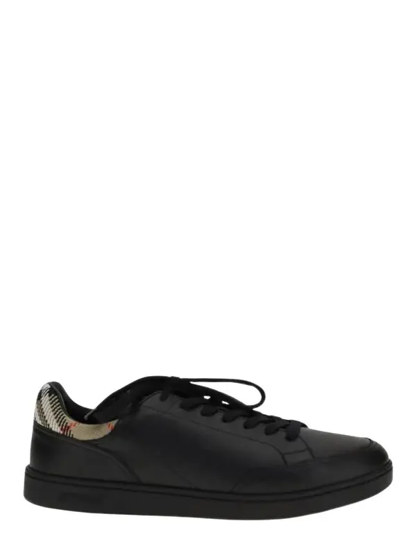 Burberry Bos Taurus Low Top Sneaker - Black