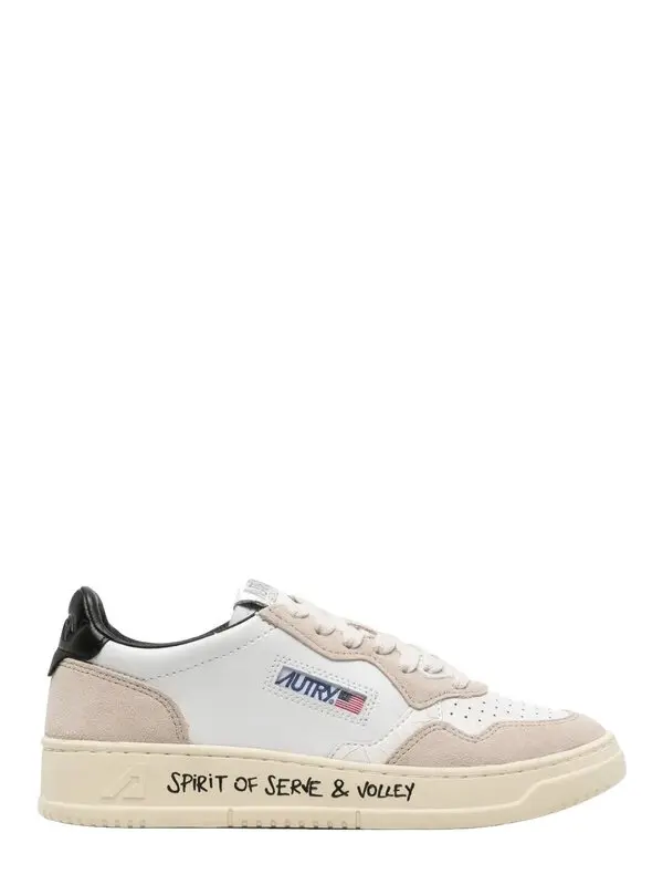 AUTRY Medalist Low Leather Sneakers - White