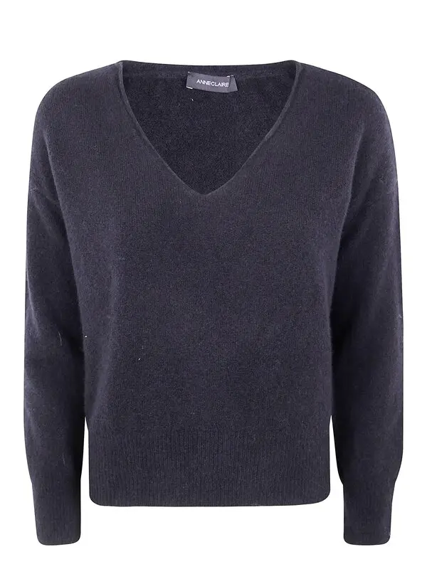 ANNECLAIRE V Neck Sweater - Black