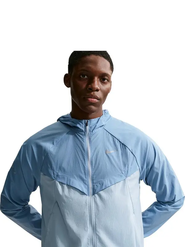 Nike Stride Repel Uv Running Jacket - Blue
