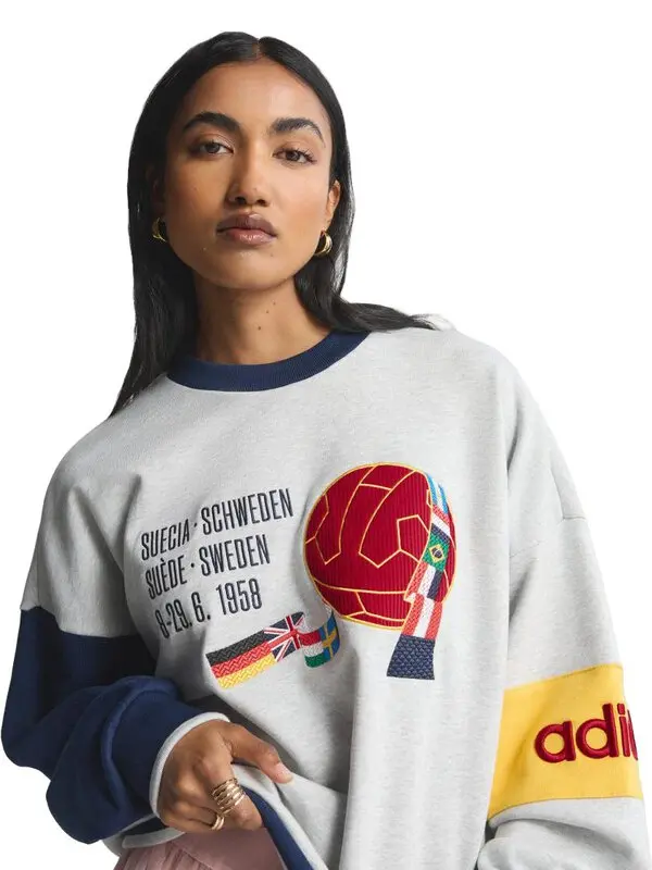 Adidas Sweden Fifa World Cup 26™ Crew Sweatshirt - Light Grey Heather / Night Indigo / Bold Gold