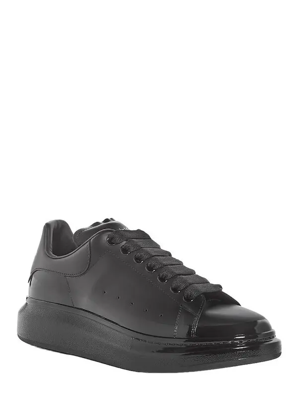 Alexander McQueen Oversized Sneakers - Black