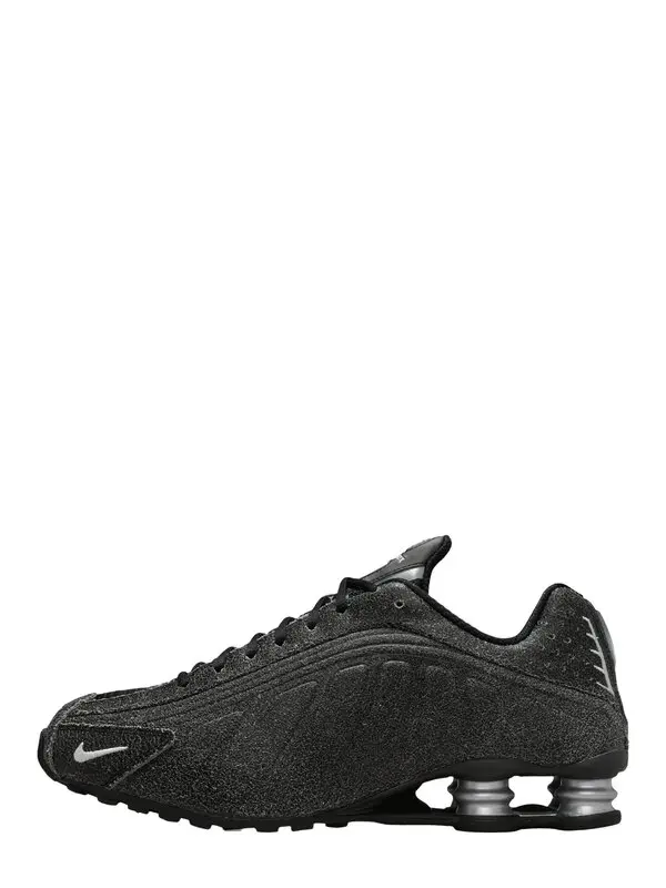 Nike Shox R4 Sneakers - Black