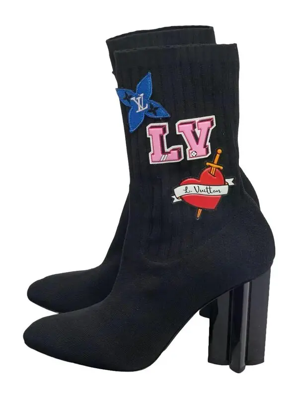 LOUIS VUITTON Heart Motif Knit Boots - Black