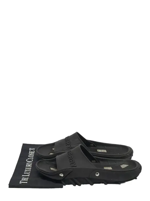 Burberry Bucklow Ridged-sole Slides - Black