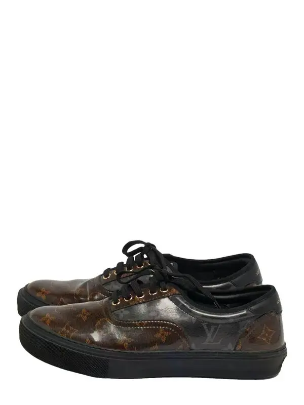 LOUIS VUITTON Trocadero Monogram Sneakers - Brown