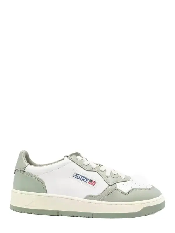 AUTRY Medalist Leather Sneakers - White