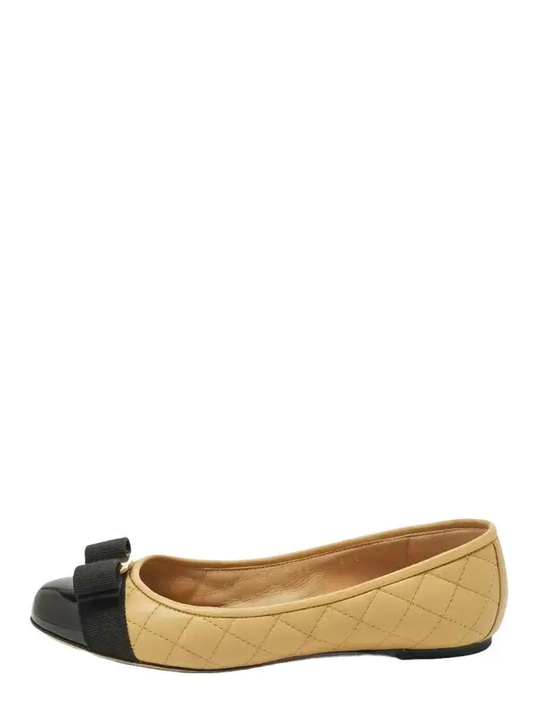 FERRAGAMO Varina Quilted Bow Ballet Flat - Neutrals
