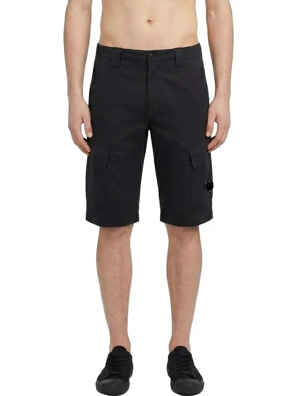 C.P. COMPANY Shorts - Black