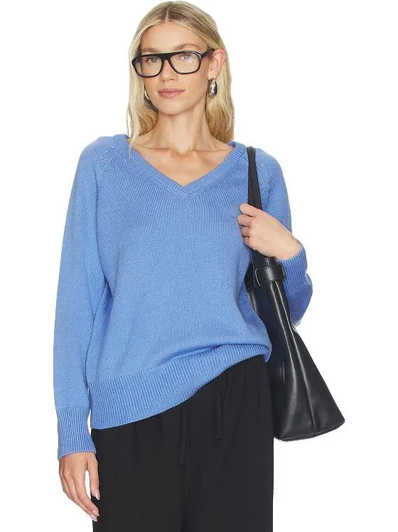 ELODIE THE LABEL Soren V-neck Sweater - Cornflower Blue