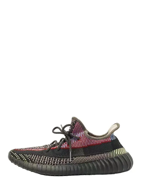 Yeezy Boost 350 V2 Yecheil Sneakers - Black