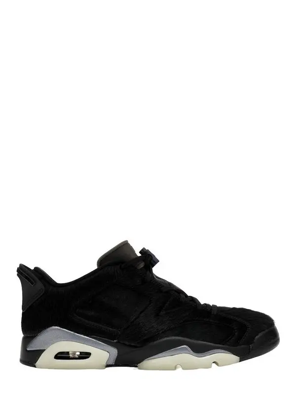 JORDAN 6 Retro Low Out Sneakers - Black