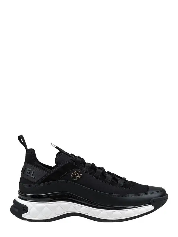 Chanel Velvet Calfskin And Mixed Fibers Sneakers - Black