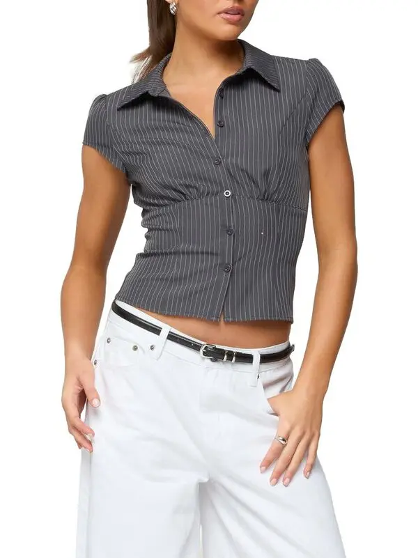 EDIKTED Juney Pinstripe Crop Button-up Shirt - Gray