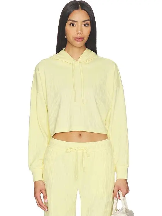 Beyond Yoga Breathe Easy Ribbed Cropped Hoodie - Yellow Swirl