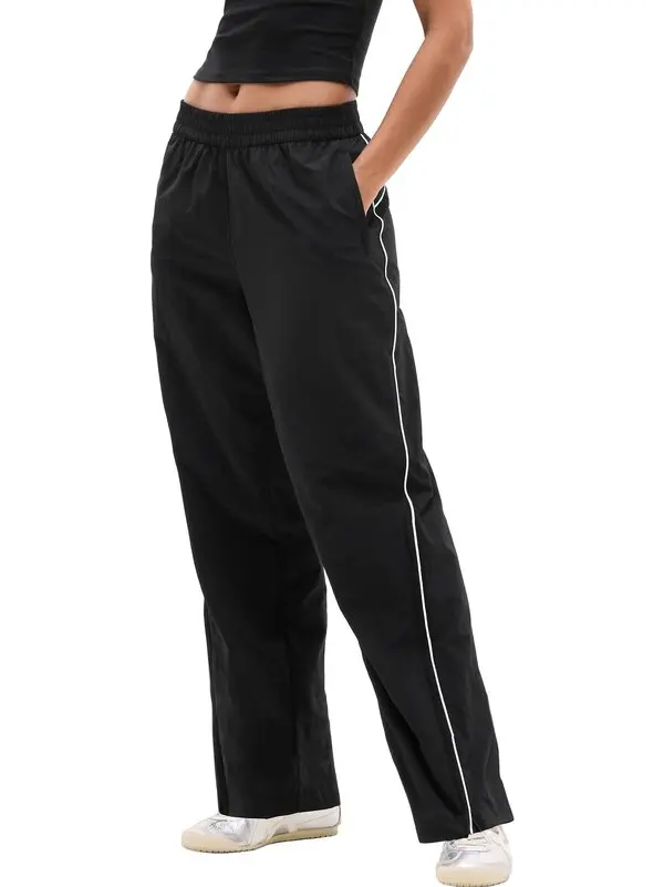 Athleta On The Move Mid Rise Track Pant - Black/bright White
