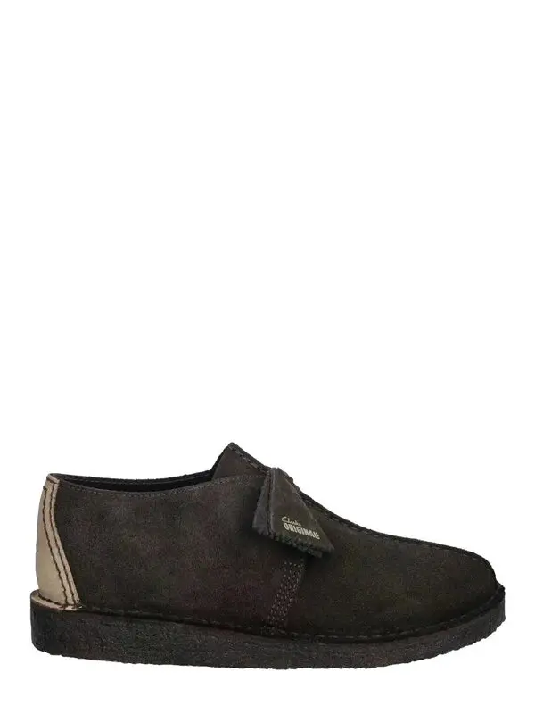 Clarks Desert Trek Derby Shoes With Logo Detail - Brown